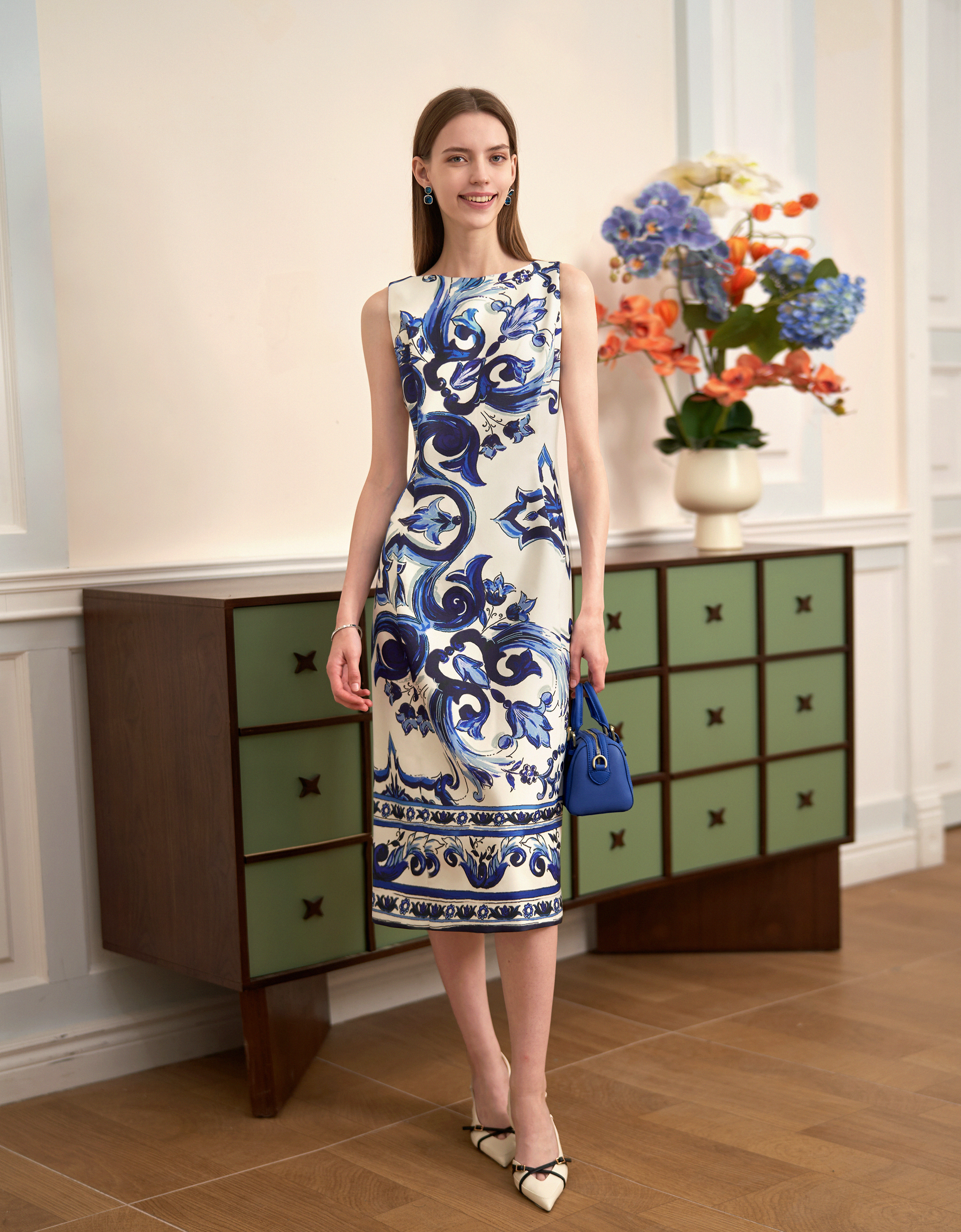 Porcelain Art Print Boat Neck Midi Dress – SaturdayClub International