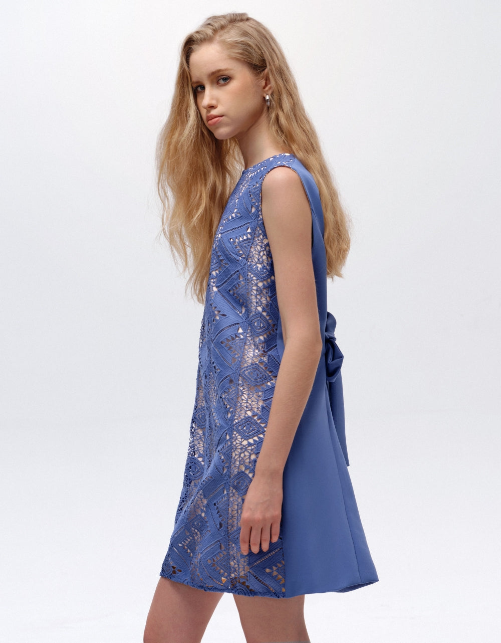 Self-tie Back Cutwork Dress – Saturday Club Pte. Ltd