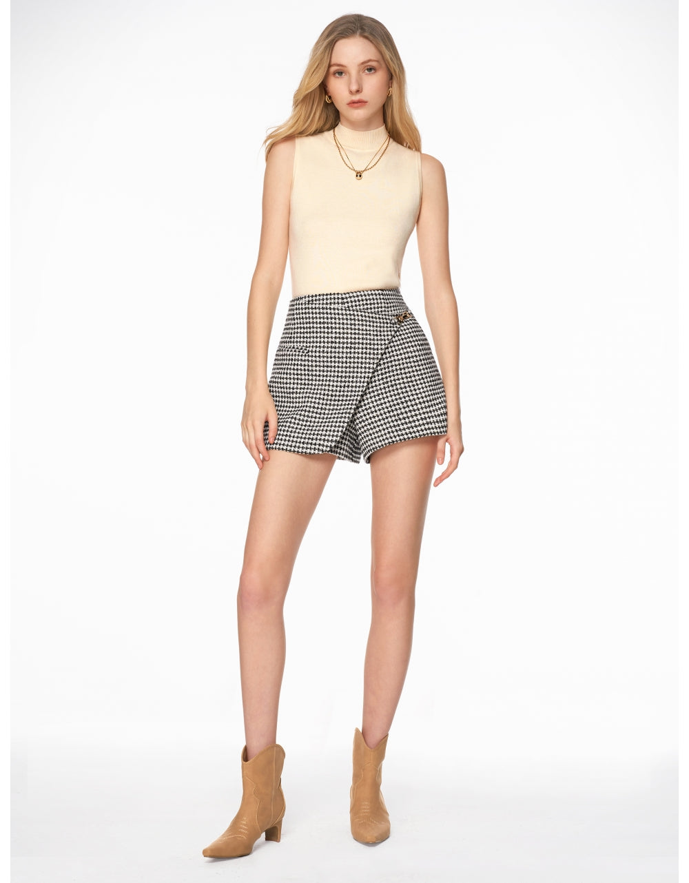 Wrap Panel Shorts – SaturdayClub International